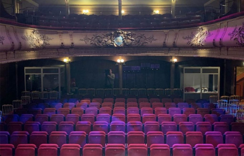 Conference interpreters based in Brussels | Colingua